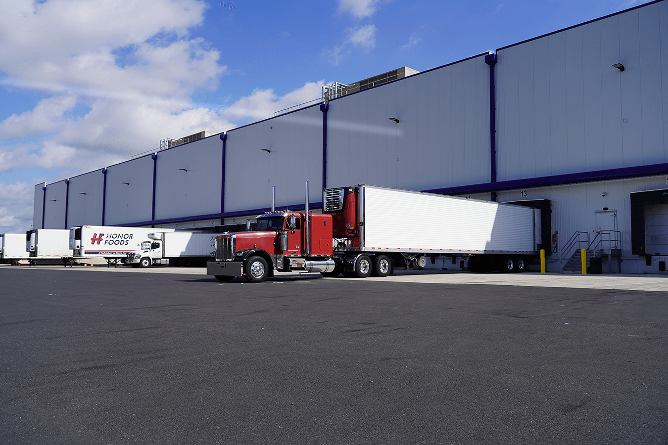 How Foodservice Redistributors Help Food Distributors Grow Their Business